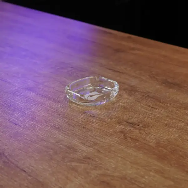 Glass 9.5cm Oval Shaped Transparent Ashtray – Freeshop